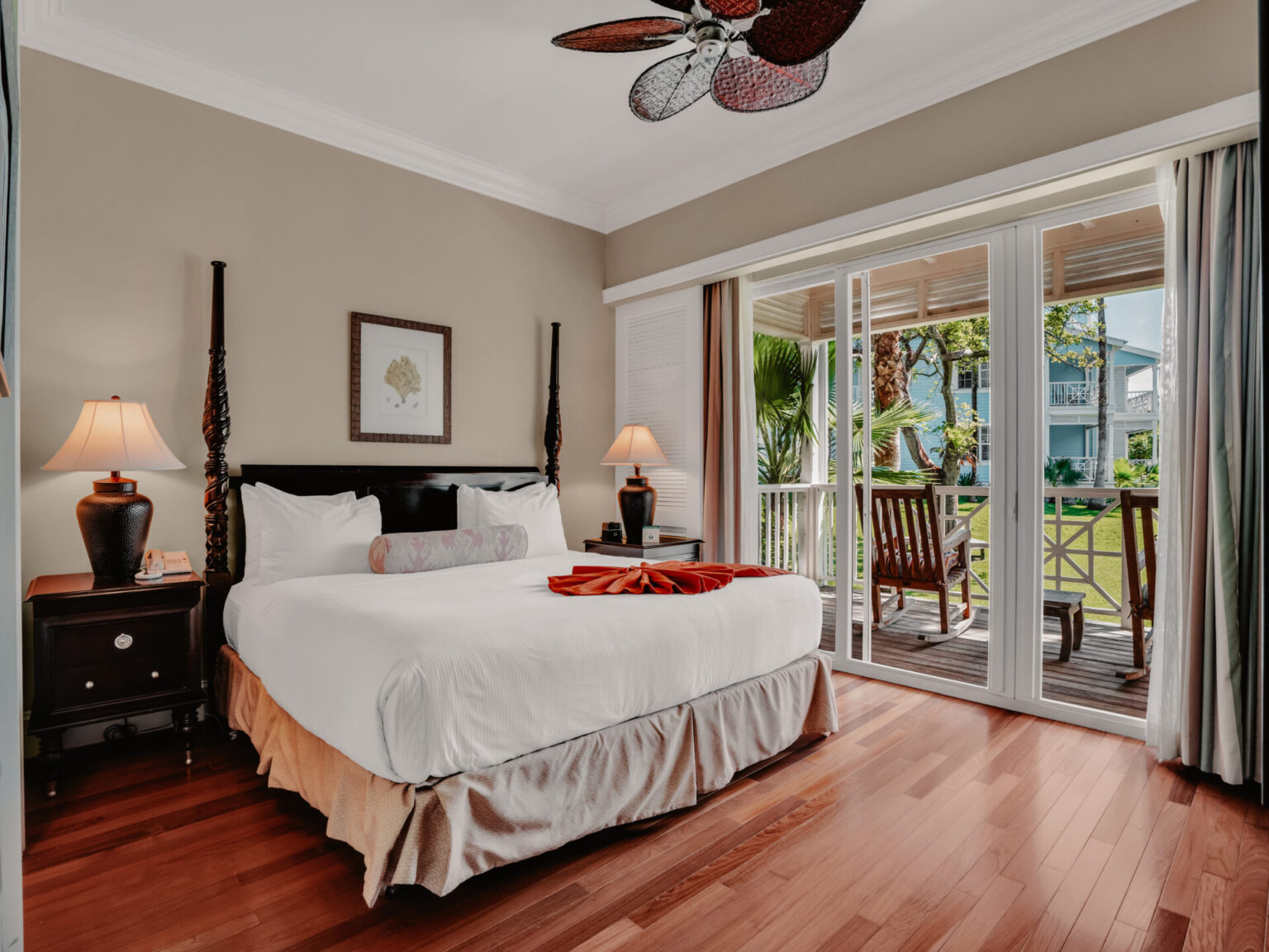 Valentines Resort: Bahamas Resort on Harbour Island